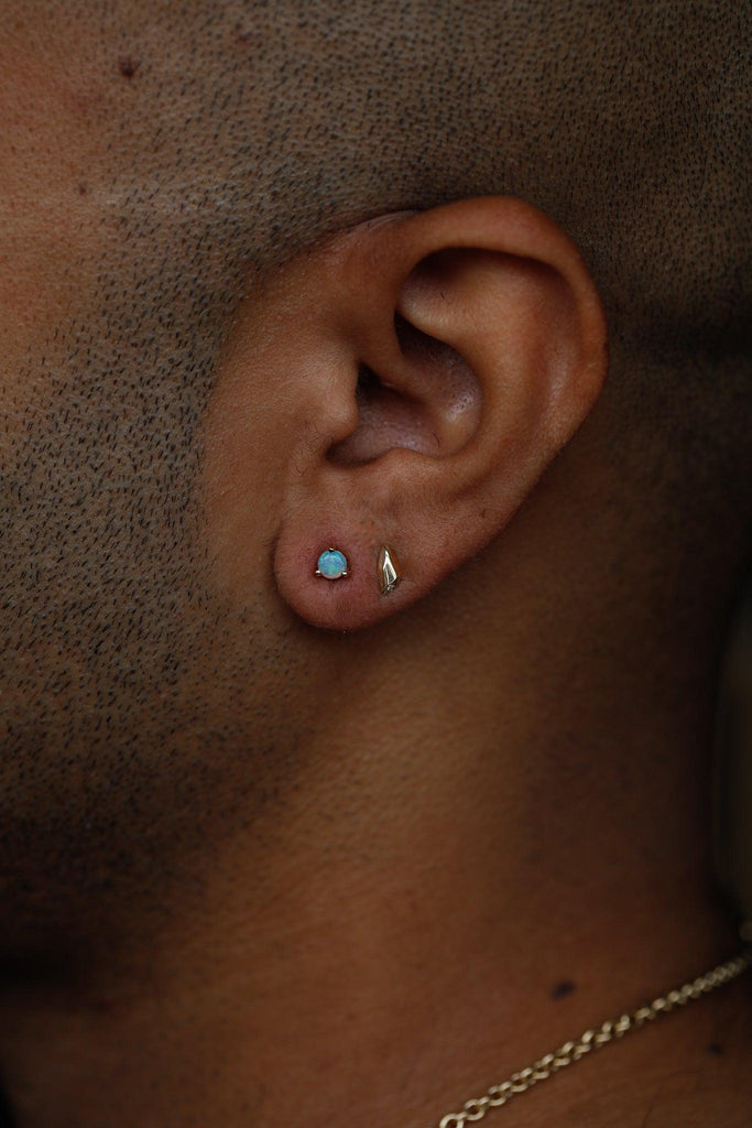 Large Opal Stud - Single – WWAKE