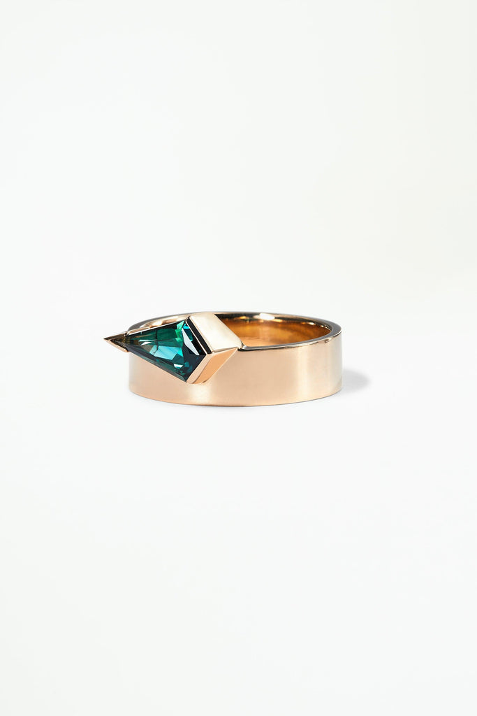 One of a Kind Kite Sapphire Monolith – WWAKE