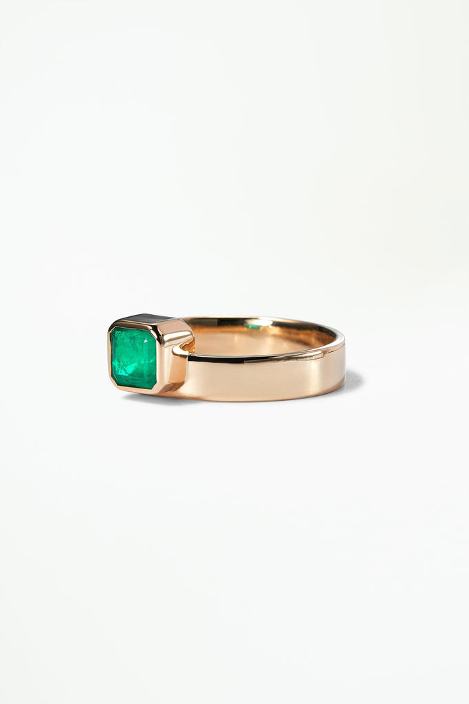 One of a Kind Emerald Monolith – WWAKE