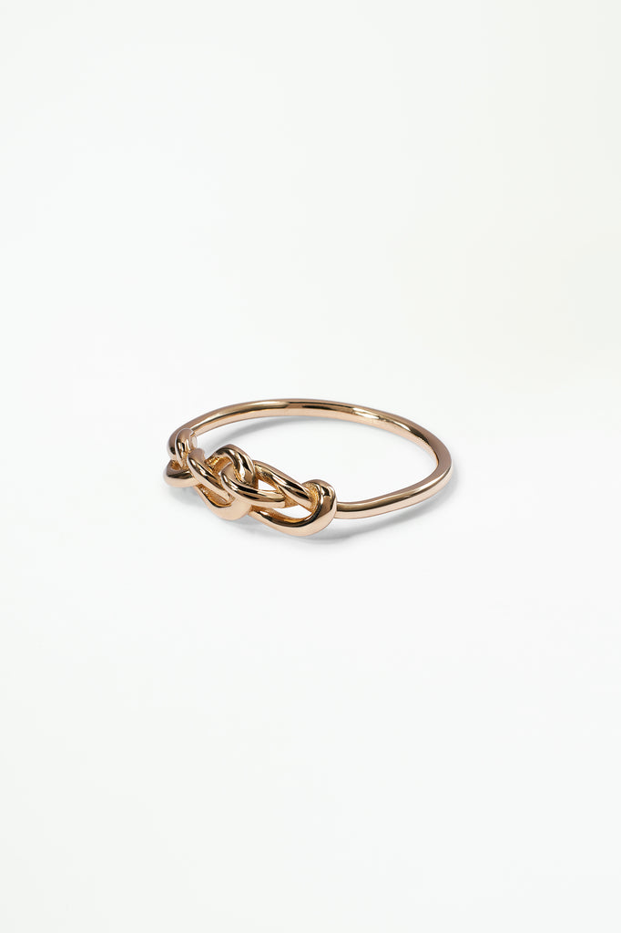 Ghost Hill Ring – WWAKE