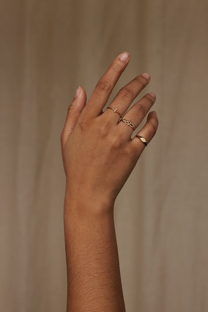 Ghost Hill Ring – WWAKE