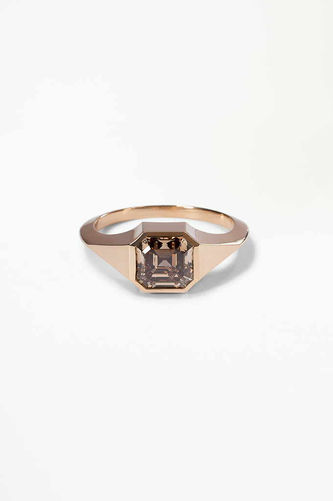 One of a Kind Emerald Cut Diamond Signet Ring No. 38 – WWAKE
